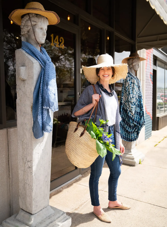 About Rebecca Vizard – B. Viz Design